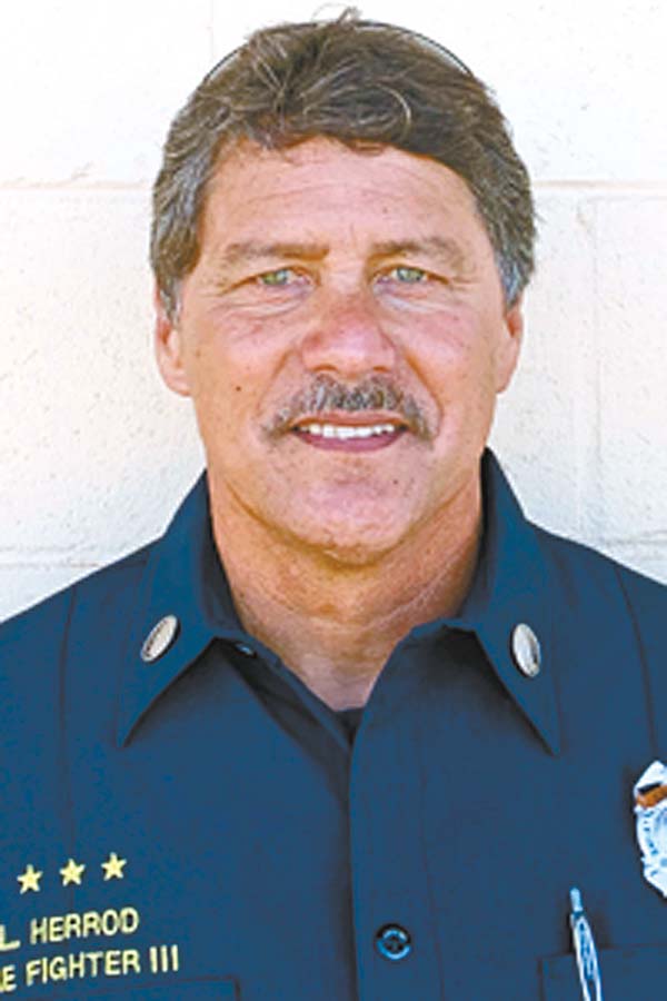 Four promoted to fire captain | News, Sports, Jobs - Maui News